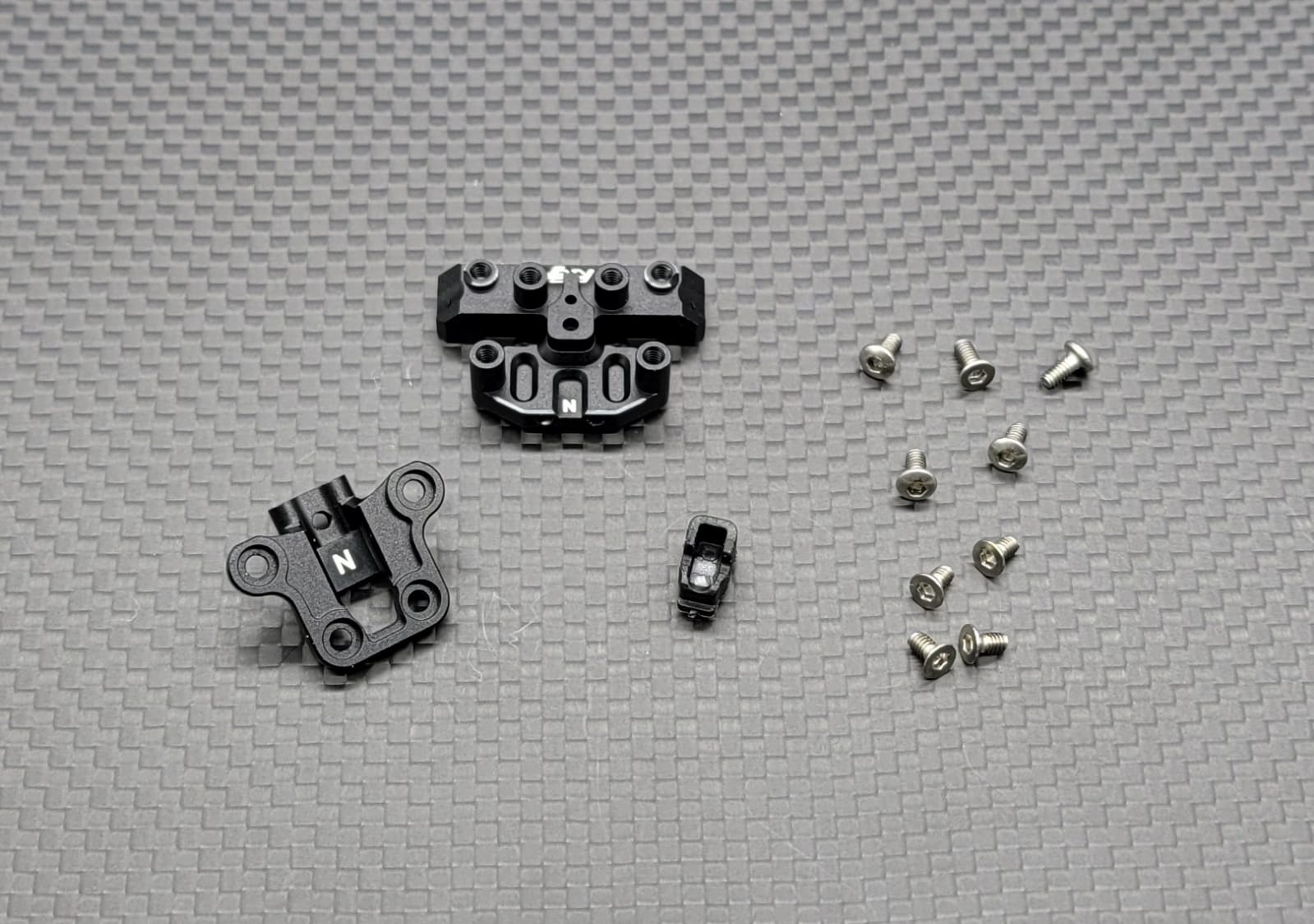 GL-Racing | GL-GT-OP-014-N | GLR-GT Front Arm Holder Narrow | GLR-GT